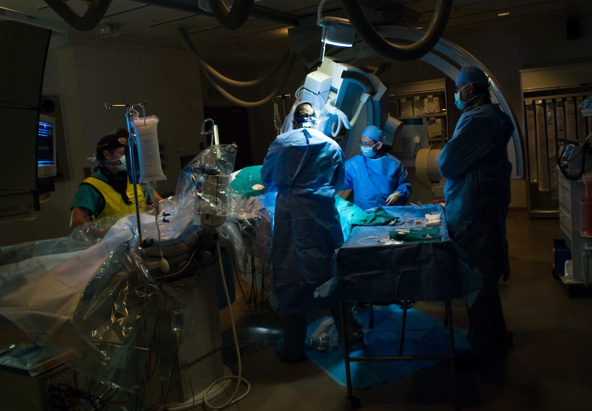 A safer way to repair hearts and reduce the risk of kidney damage ...